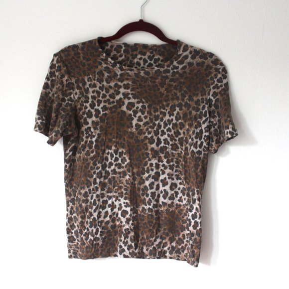 Tops | Soft Leopard Print Cropped Tshirt | Poshmark